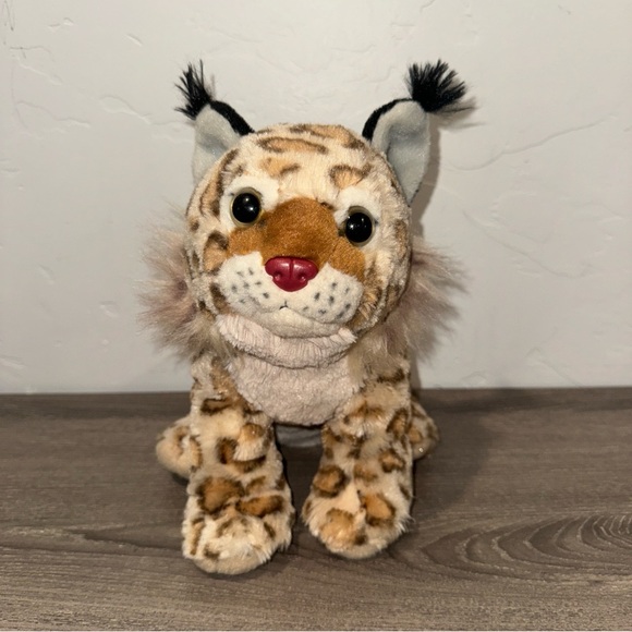 Wild Republic | Toys | Wild Republic Lynx Cat Plush 9 Stuffed Animal ...
